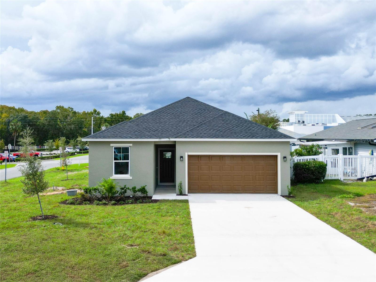 1 GINGER CIRCLE, LEESBURG, FL - lhrmls-03570578 - LakeHomes.com