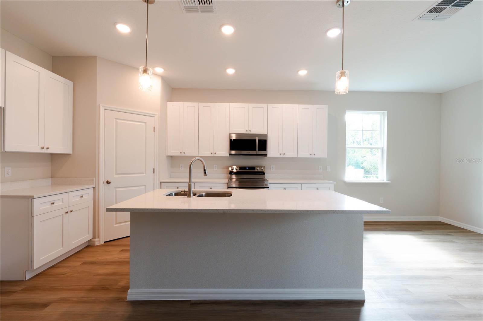 1 GINGER CIRCLE, LEESBURG, FL - lhrmls-03570578 - LakeHomes.com