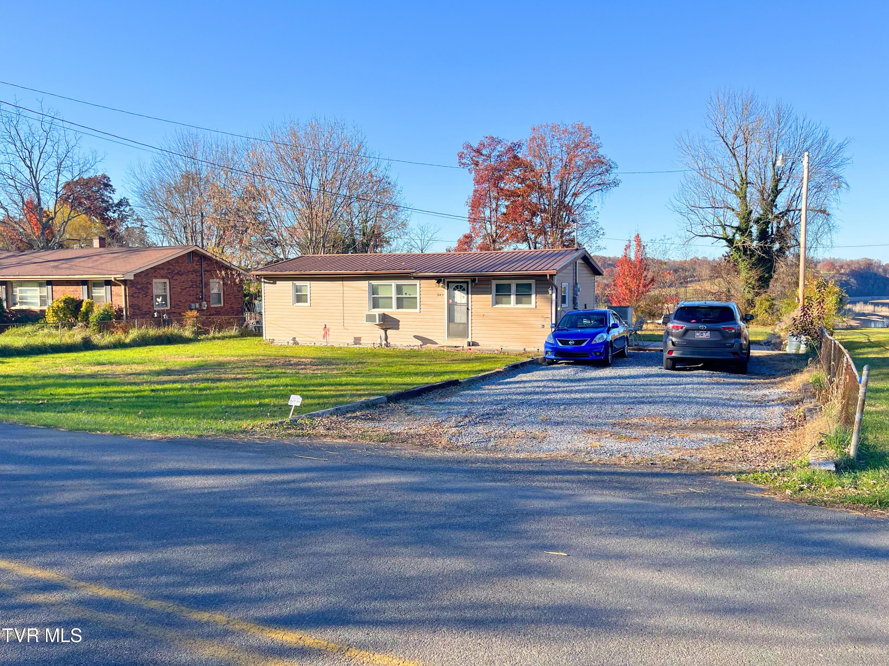 743 Austin Springs Road South, Johnson City, TN - lhrmls-01977543 ...