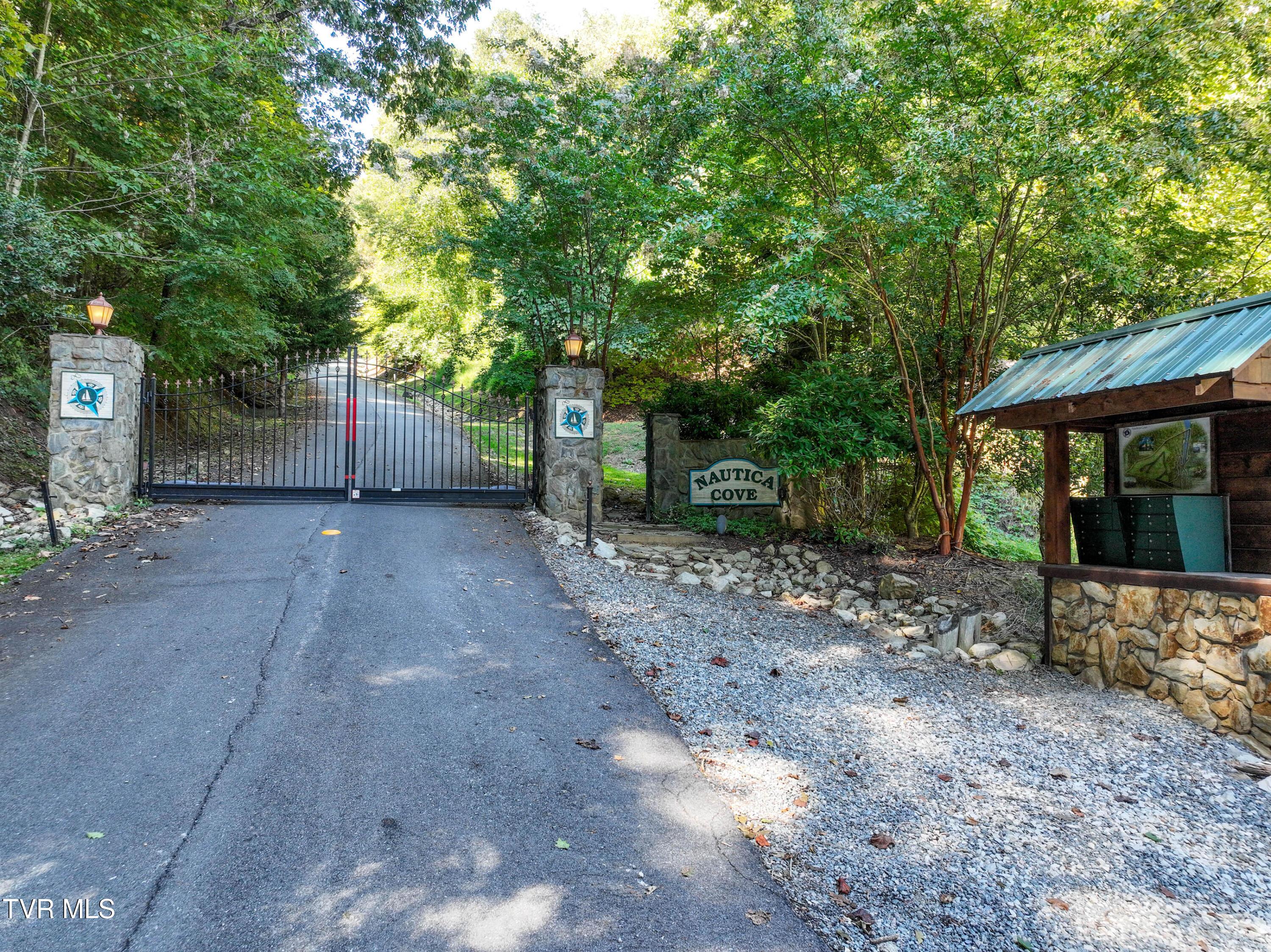 14,23,26 Gordon Ridge Road, Butler, TN - lhrmls-03472583 - LakeHomes.com