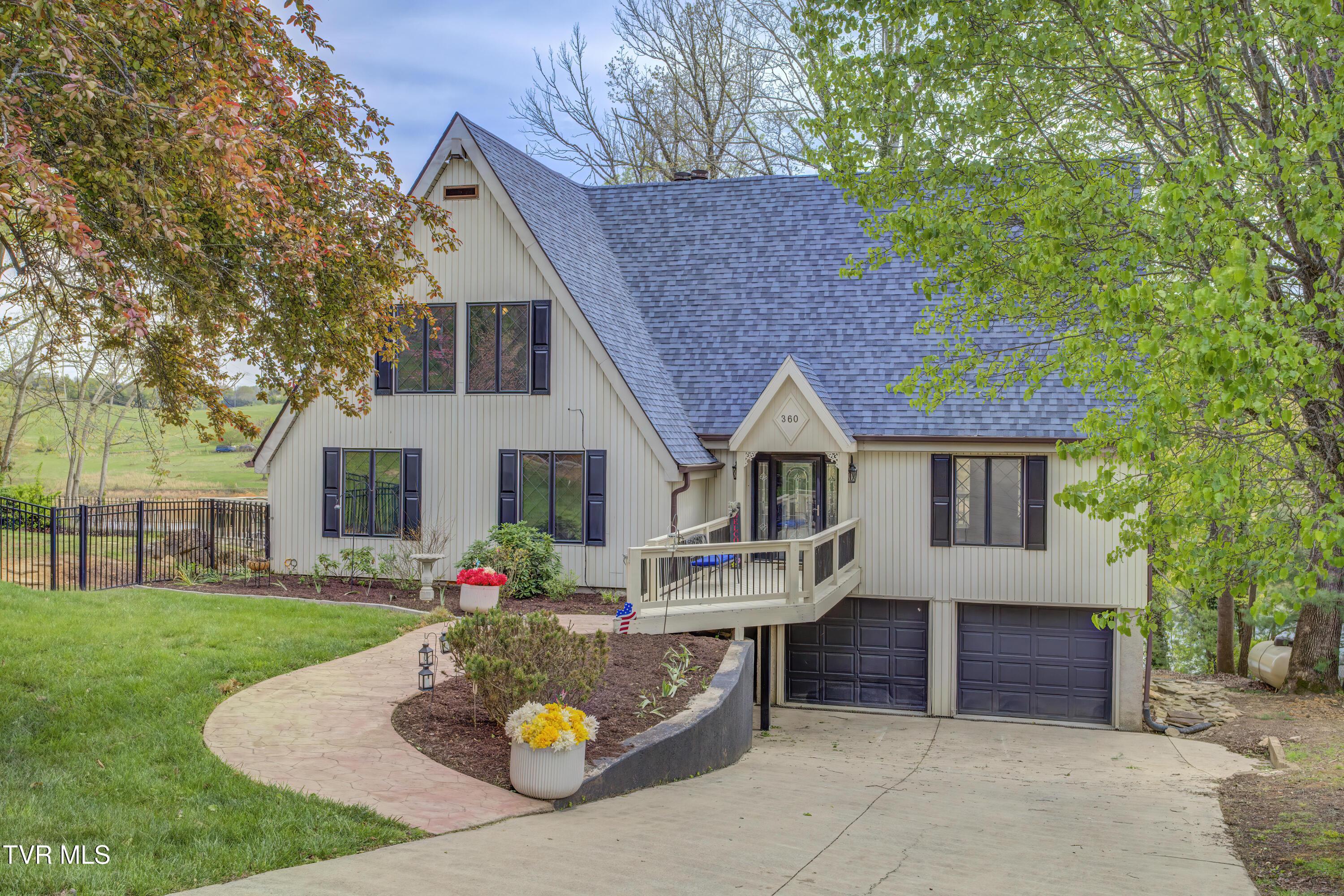 360 Boone Lake Circle, Bluff City, TN - lhrmls-02936755 - LakeHomes.com