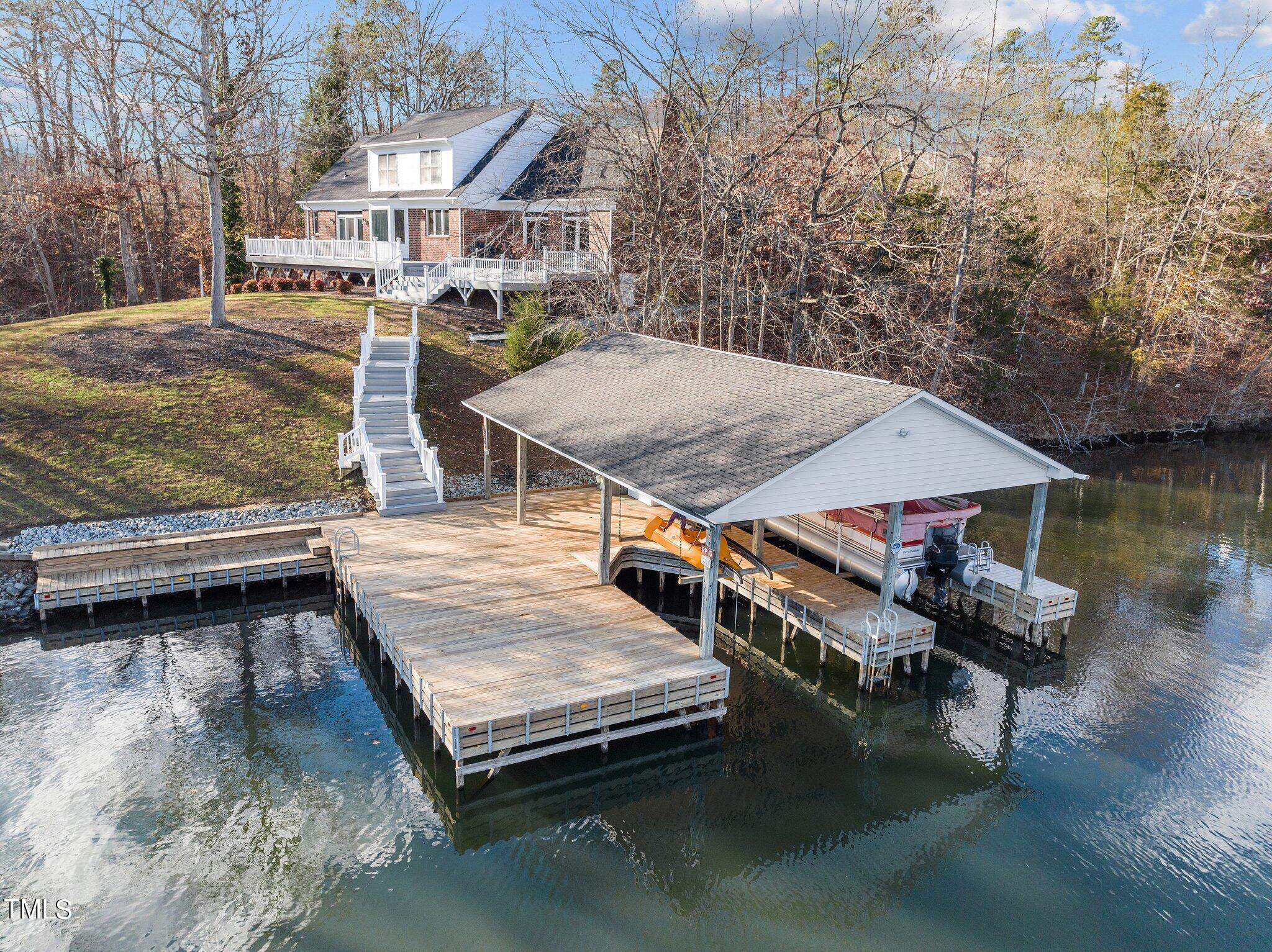 255 Rock Pointe Drive, Semora, NC - lhrmls-01927911 - LakeHomes.com