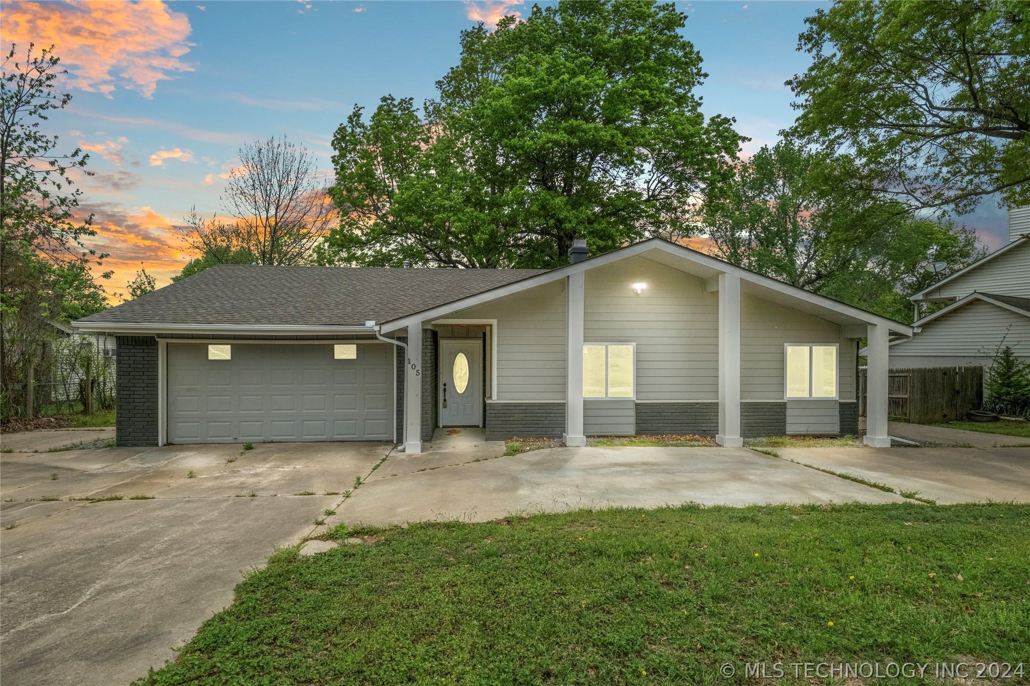105 Oak Ridge Drive, Mannford, OK - lhrmls-02113855 - LakeHomes.com