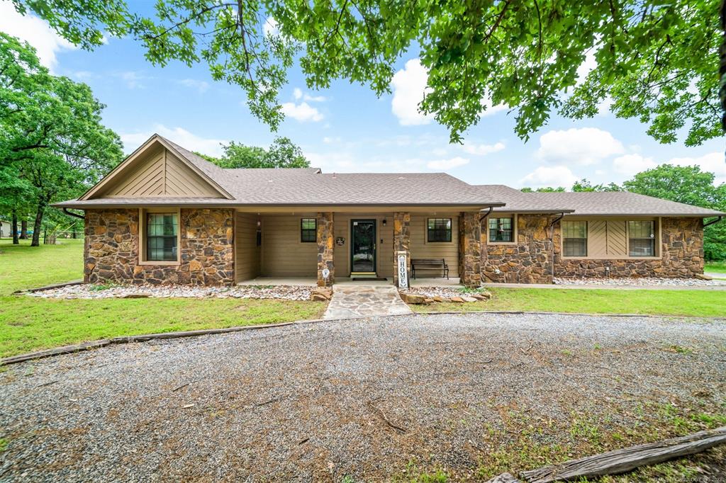4153 Tomahawk Drive, Sand Springs, OK - lhrmls-01643361 - LakeHomes.com