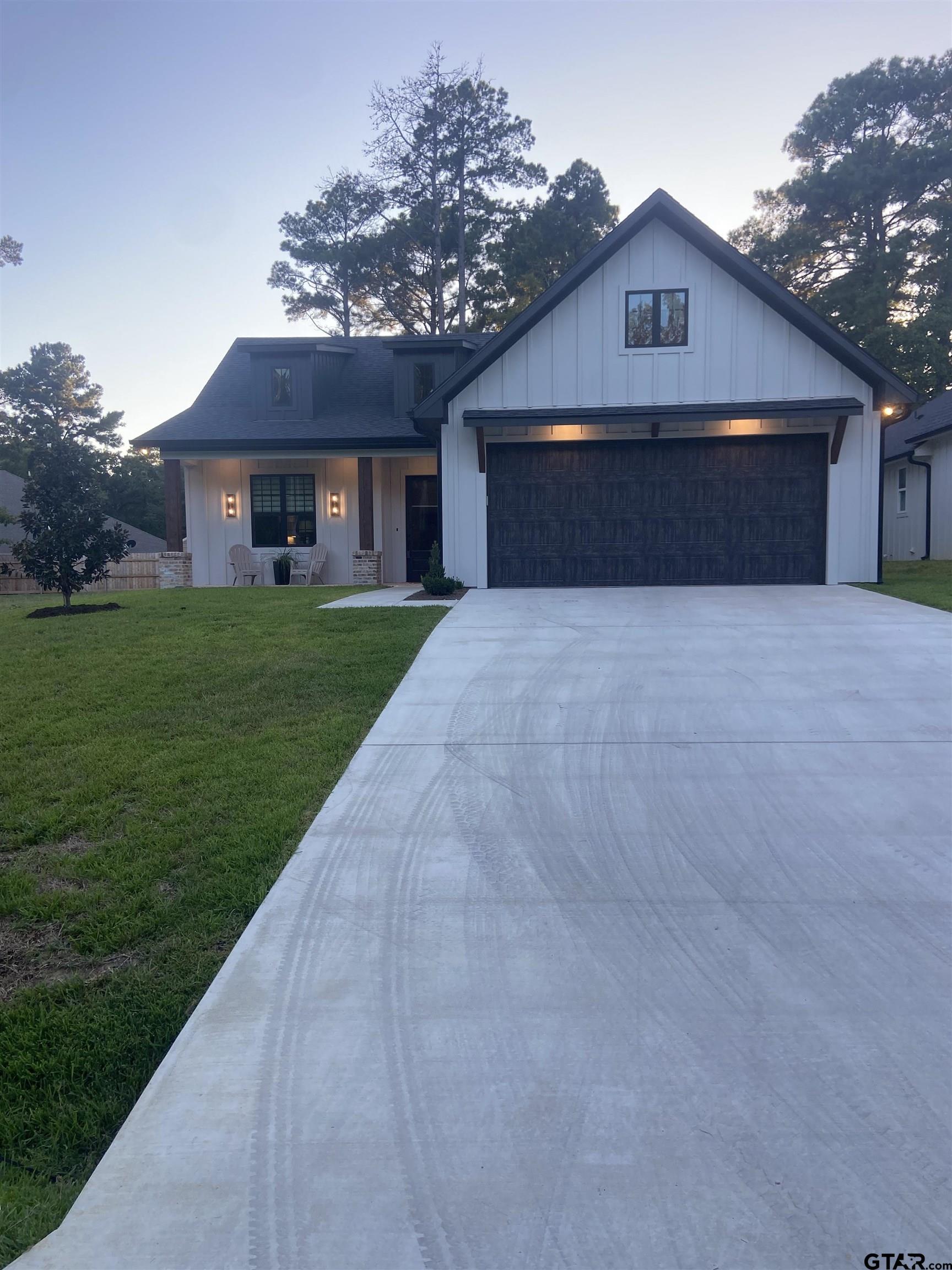 18672 Windjammer Place, Flint, TX - lhrmls-02277693 - LakeHomes.com