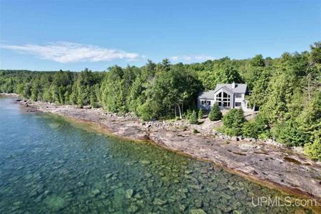 Lake Superior Michigan Lake Homes For Sale and Lake Superior Michigan ...