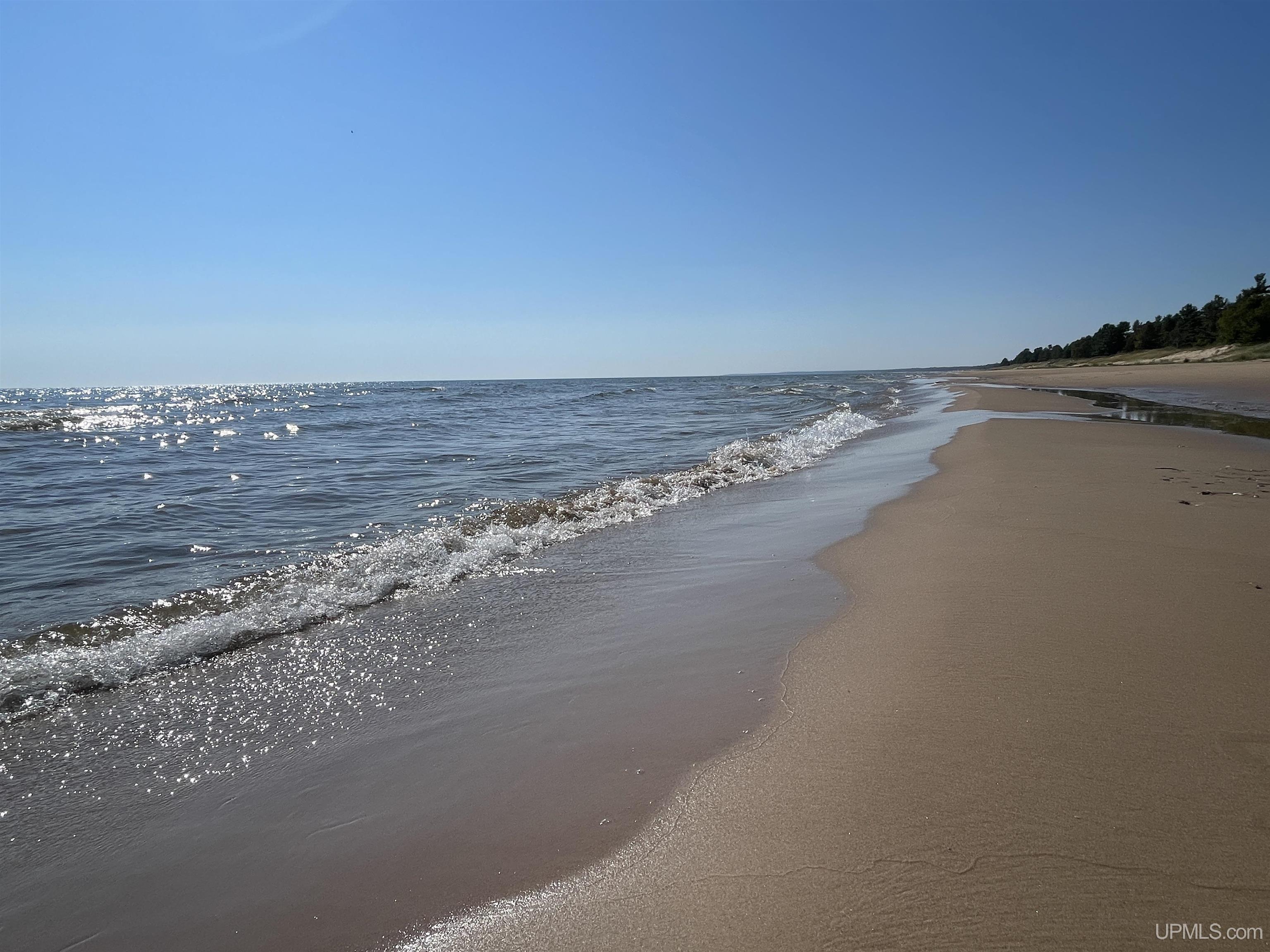 2905W Michigan Shores Road, Gulliver, MI - lhrmls-03520252 - LakeHomes.com