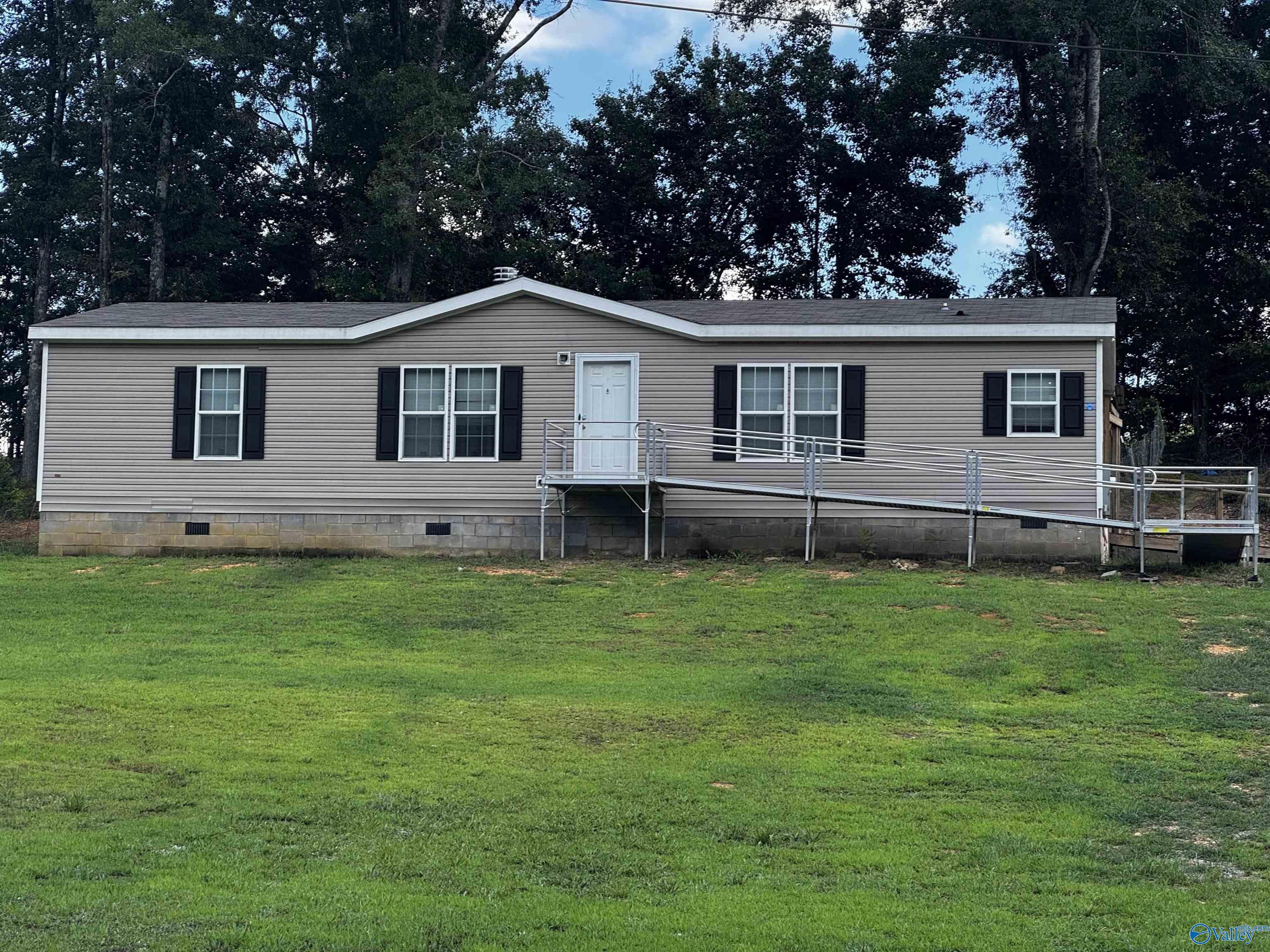 2405 County Road 118, Centre, AL - lhrmls-03140973 - LakeHomes.com