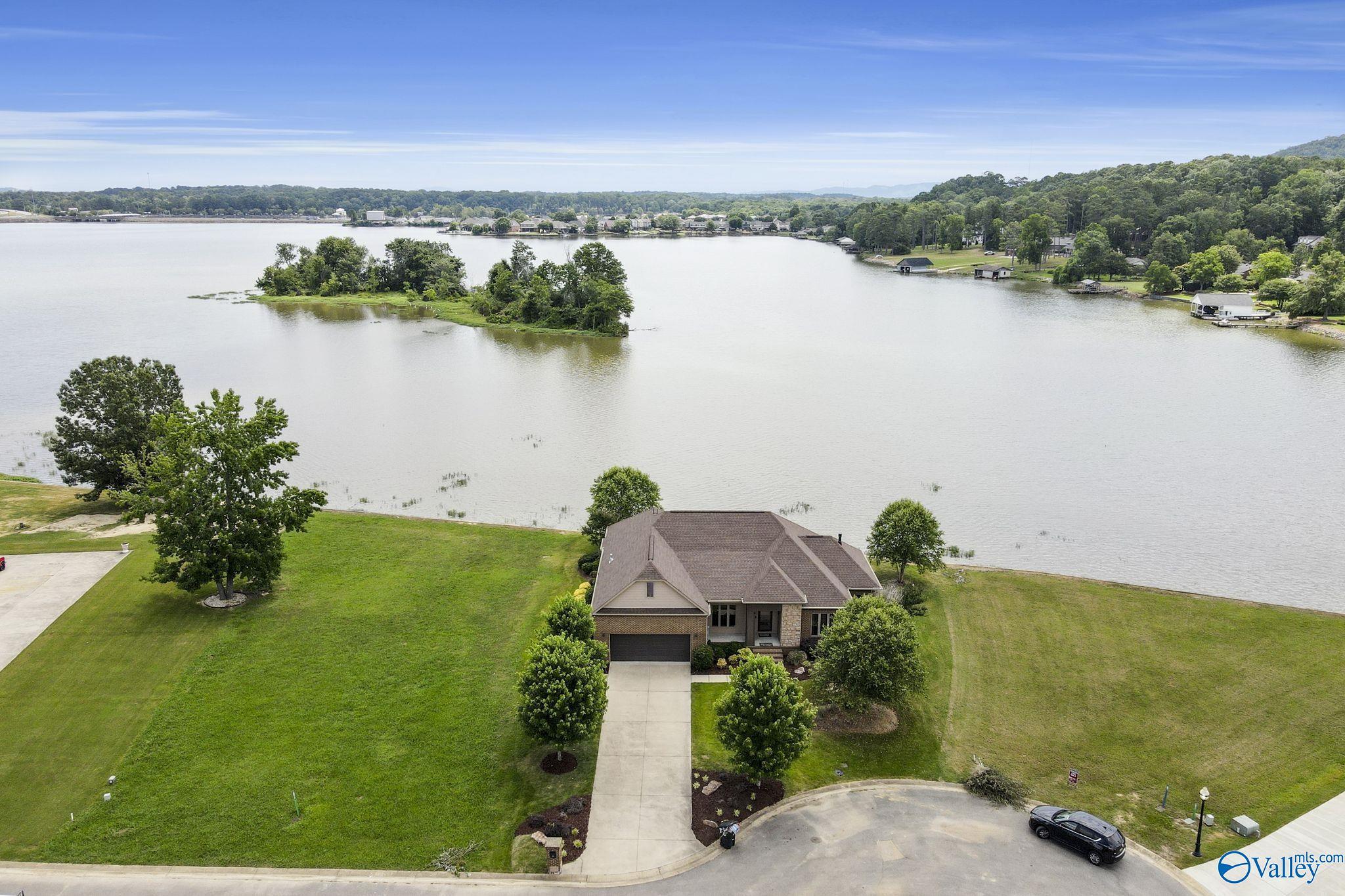 231 Waterford Lane, Gadsden, AL - lhrmls-02246092 - LakeHomes.com