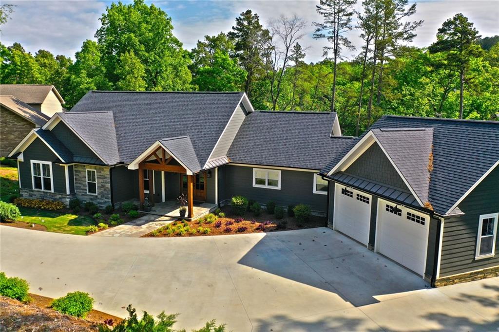 802 Clearlake Point, Seneca, SC - lhrmls-01614540 - LakeHomes.com