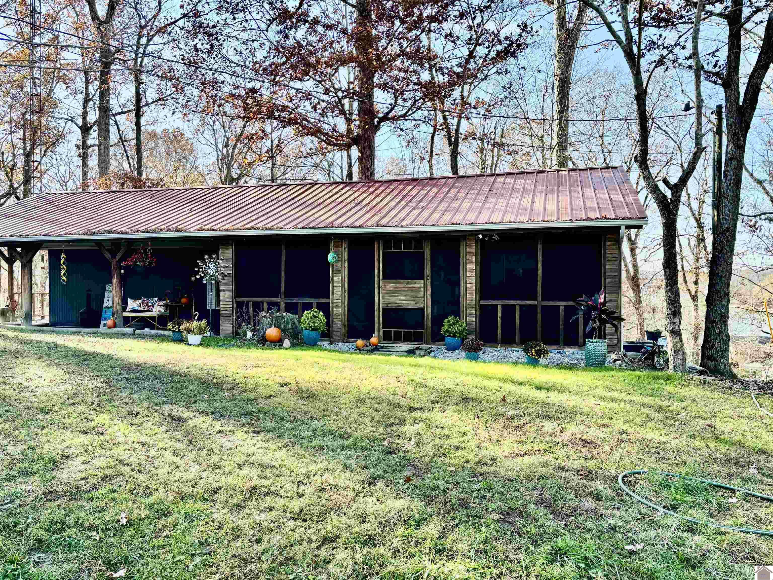 57 Beechwood Rd, Eddyville, KY - lhrmls-02865773 - LakeHomes.com